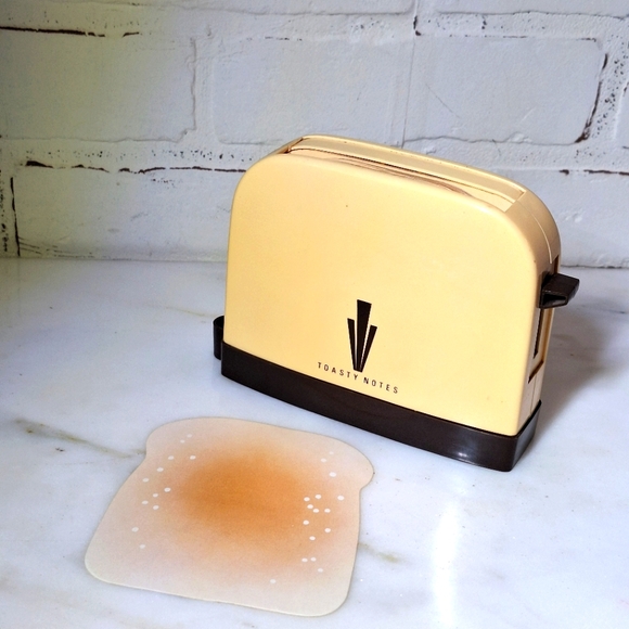 Toasty Notes | Office | Vintage Kitchen 4 2 High Toasty Notes Pop Up ...